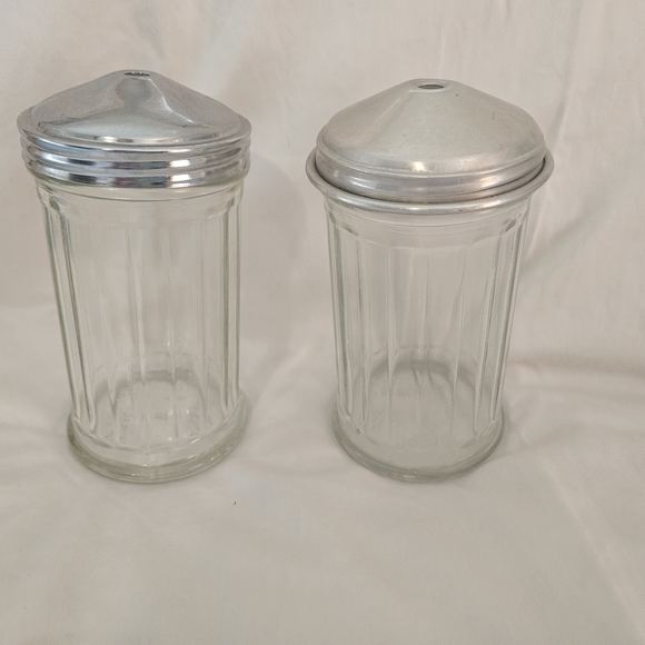 Dining | Vintage Restaurant Sugar Dispenser Glass With Chrome Metal Lid ...